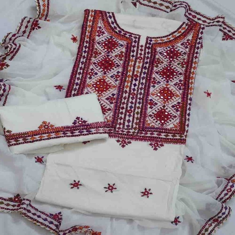 Sindhi Dresses - Traditional Ethnic Wear Online